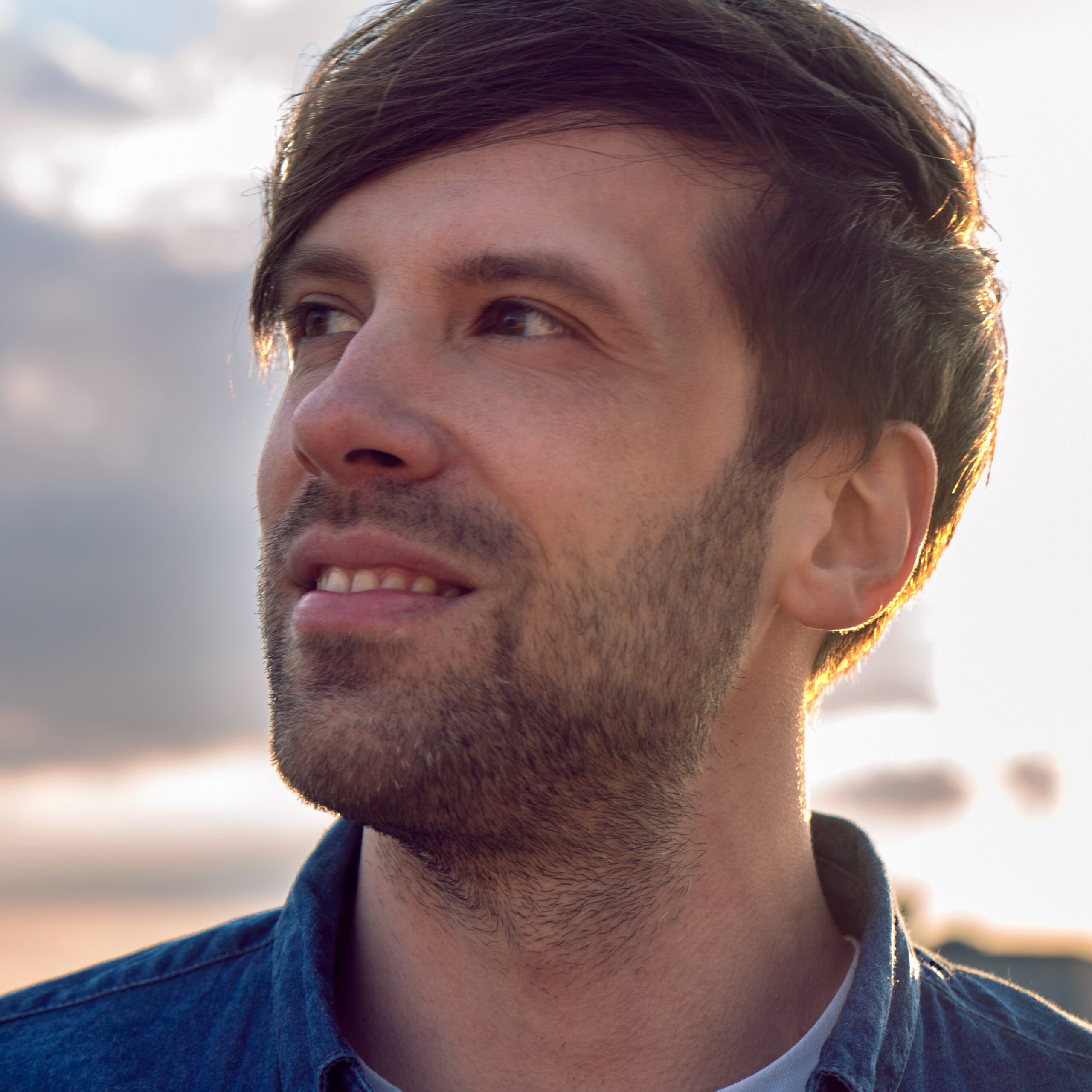 Biography - Robin Hoffmann - Composer - Orchestrator - Arranger